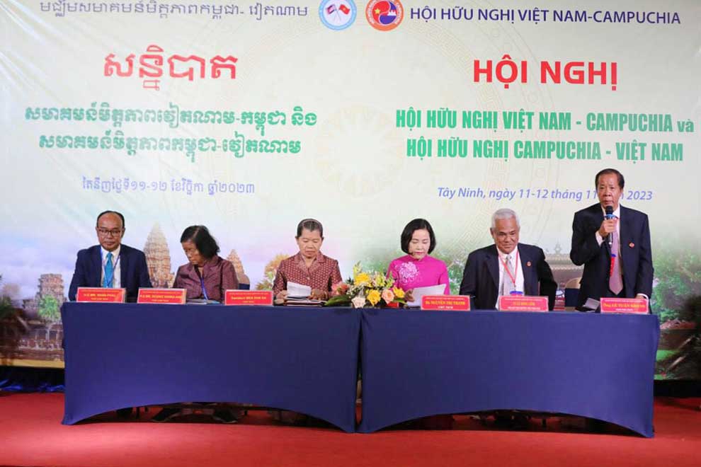 Kingdom, Vietnam enjoy neighbourly exchanges | Phnom Penh Post