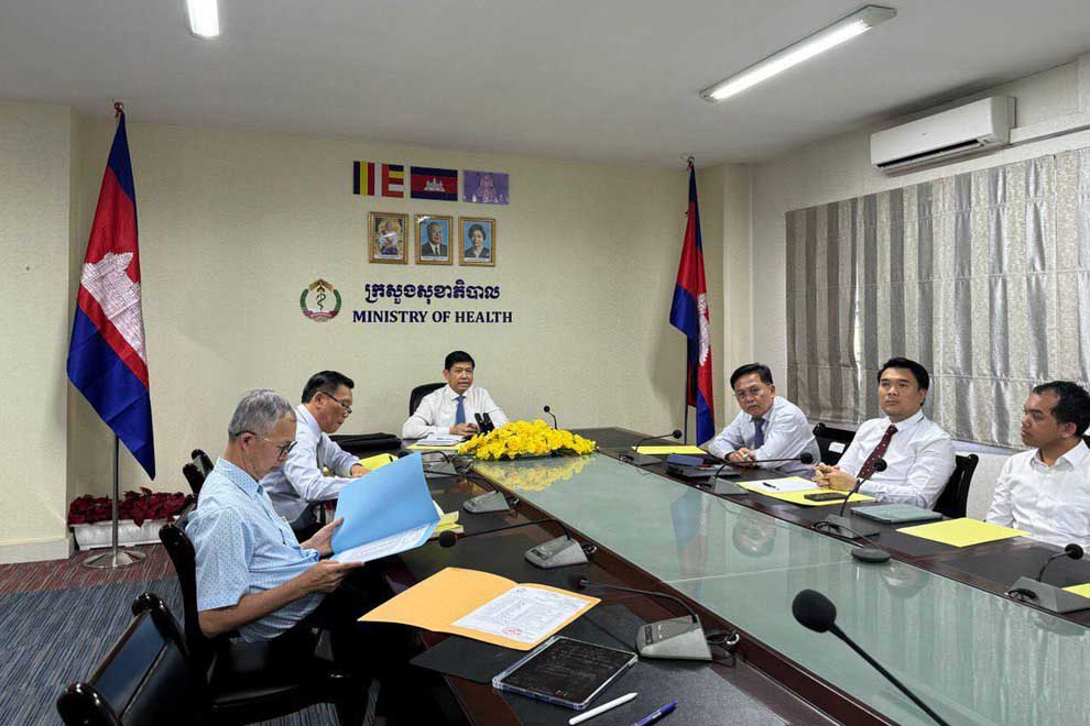 Health ministry enhance national emergency teams | Phnom Penh Post