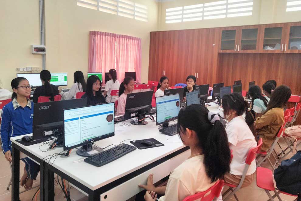 The Phnom Penh Post | Ministry establishes extra-curricular clubs in ...