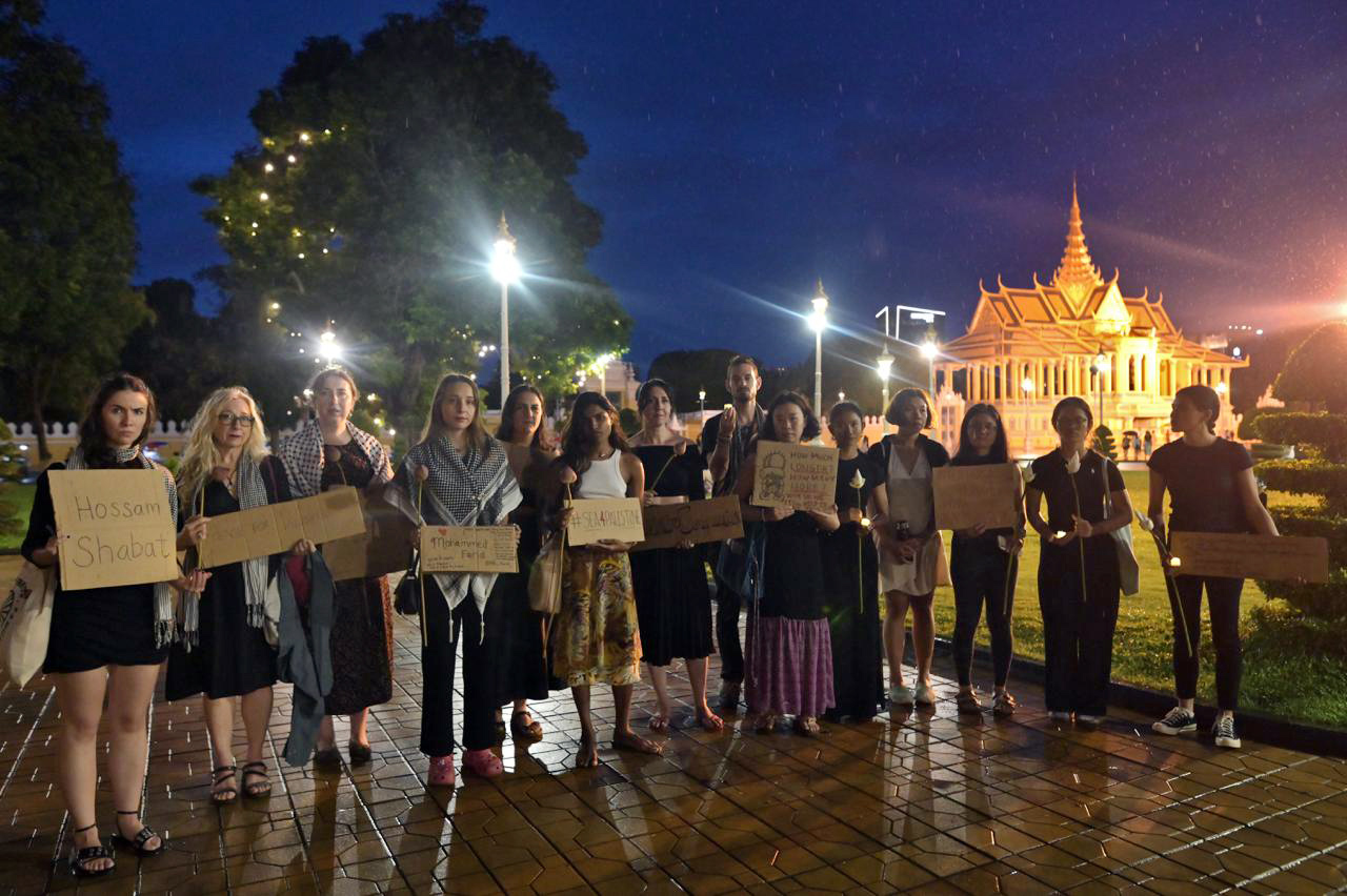 The Phnom Penh Post | Cambodia-Palestine Solidarity group hold vigil ...