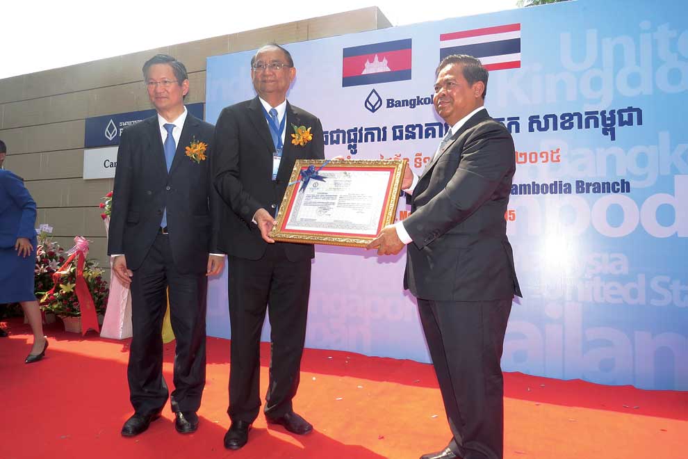 Bangkok Bank opens first branch in Cambodia | Phnom Penh Post