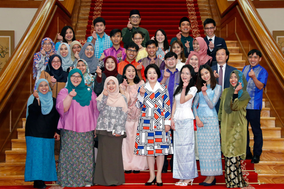 SK’s First lady highlights value of RoK-ASEAN relations | The Phnom ...