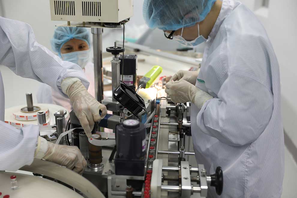 The Phnom Penh Post | Vietnam signs three vaccine tech transfer contracts