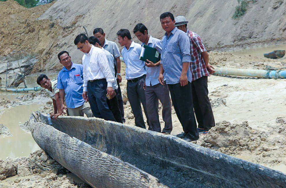 The Phnom Penh Post | Tests confirm Angkor boat made in 1207 AD