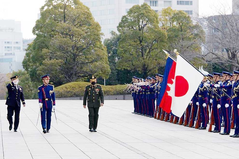 The Phnom Penh Post | PM thanks Japan for Manet visit, welcomes drill