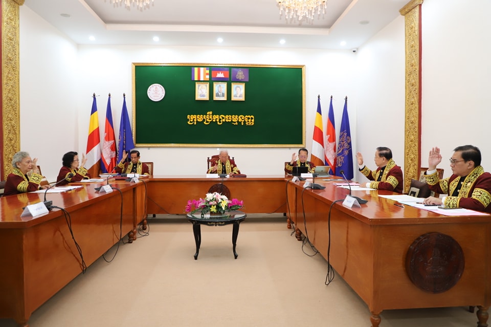 The Phnom Penh Post | CCC okays all election law changes