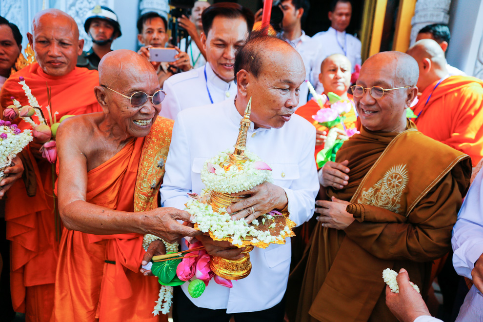 More security pledged for Oudong Mountain relics | Phnom Penh Post
