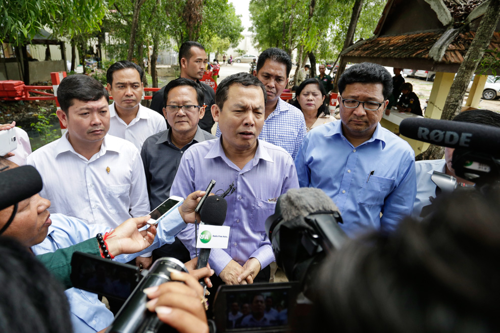 The Phnom Penh Post | CNRP again calls for CPP to resume talks