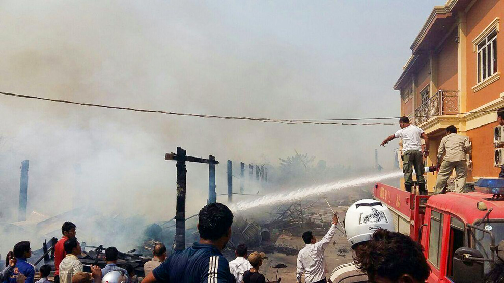 Fire guts luxury furniture shop in Stung Treng | The Phnom Penh Post