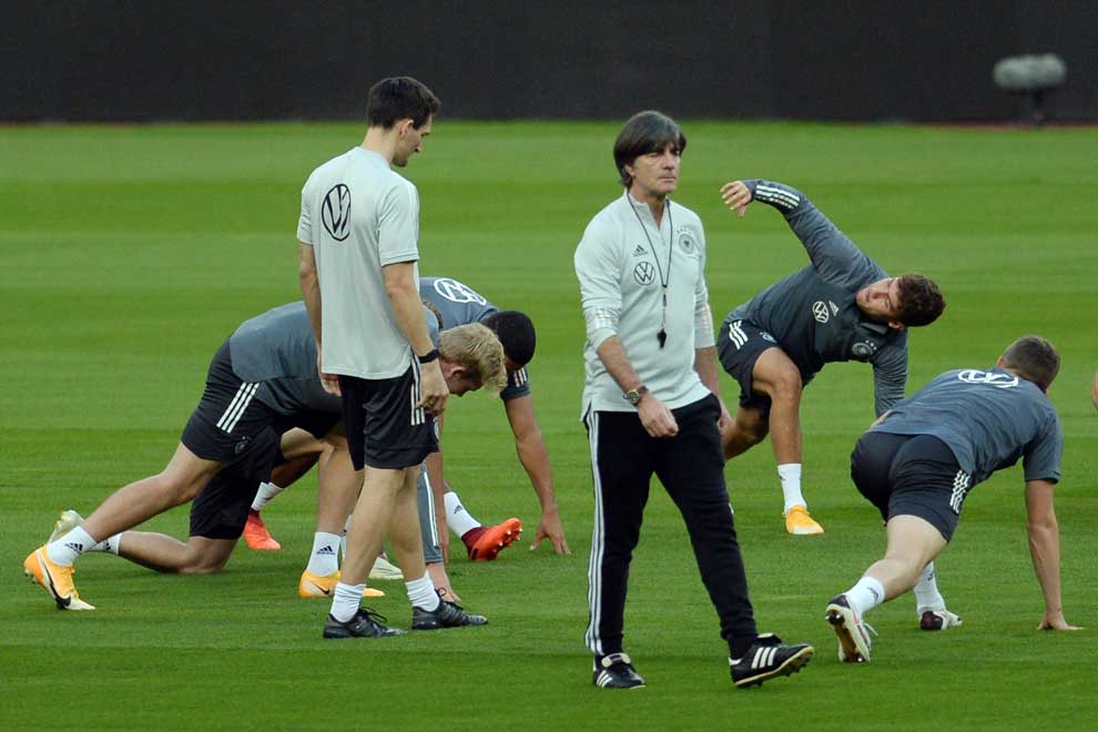 Embattled Loew to stay on as Germany coach | The Phnom Penh Post
