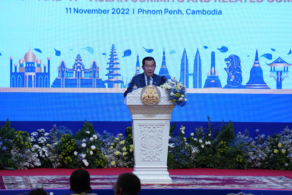 The Phnom Penh Post | Hun Sen opens ASEAN Summit with calls for unity