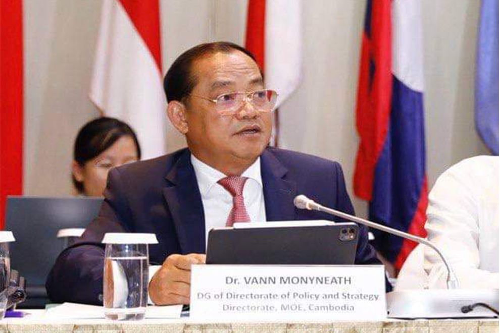 The Phnom Penh Post | Cambodia spearheads effort to tackle plastic ...