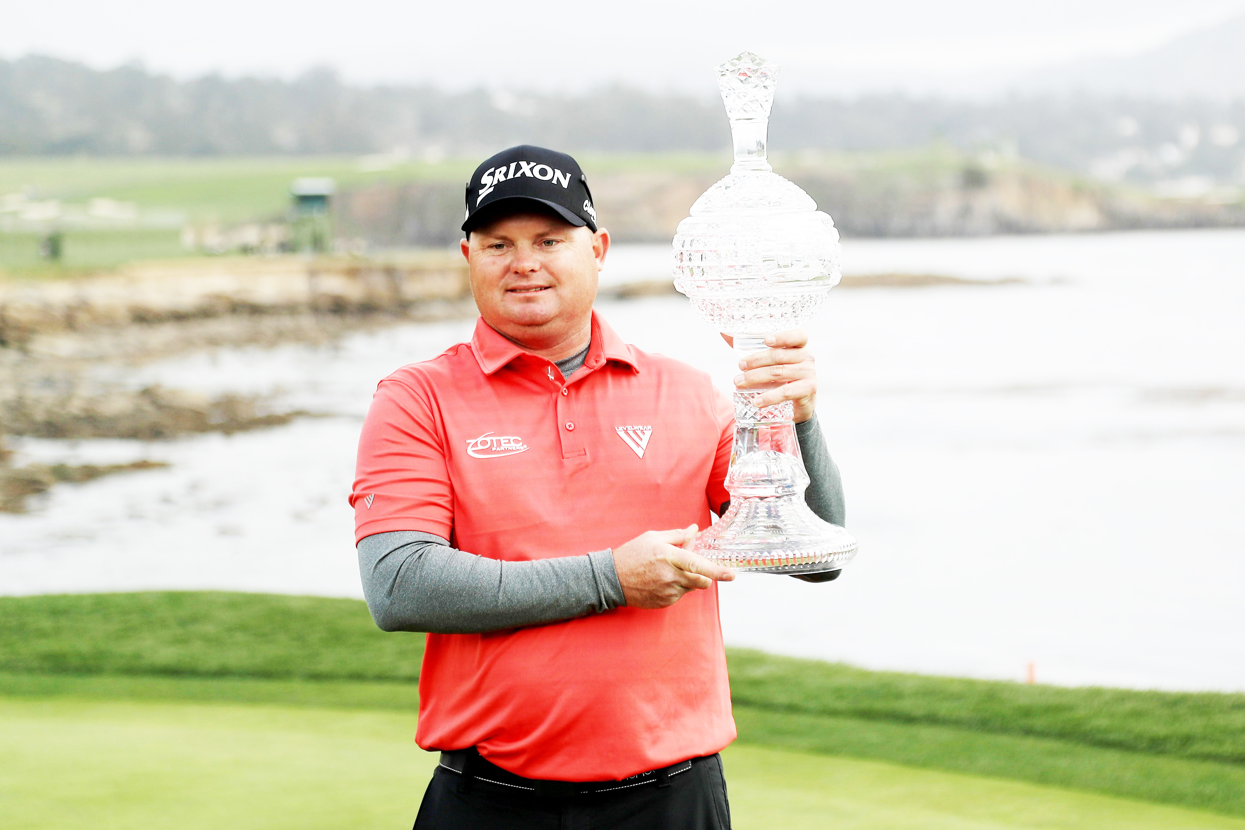 The Phnom Penh Post | Potter holds off big guns to win Pebble Beach title