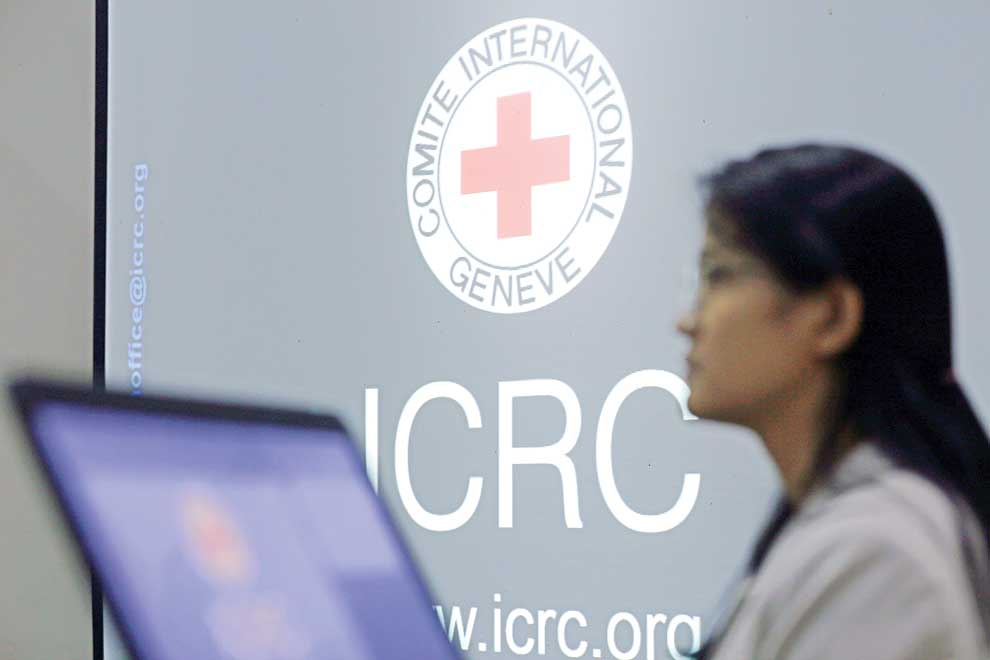 Red Cross officials call for emblem protection | Phnom Penh Post