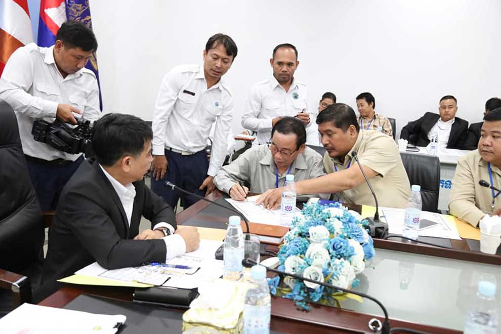 NEC: Ballot logos verified by 15 parties | The Phnom Penh Post