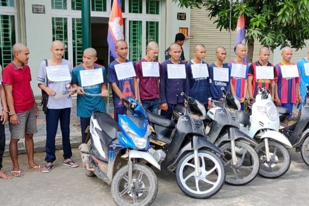 The Phnom Penh Post | Highway robbery: Police arrest 12 for brazen ...
