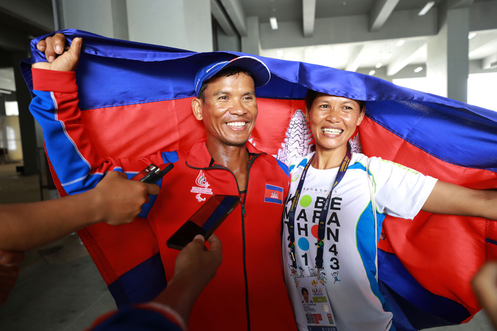 Three gold medal athlete shares her inspirational story | Phnom Penh Post