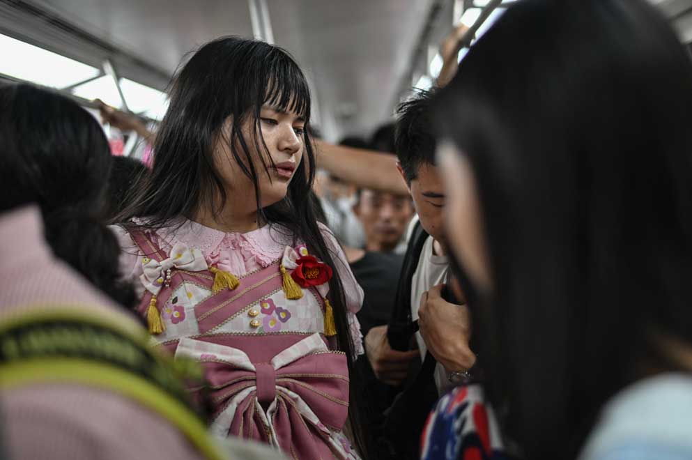 China’s transgender community risk self-surgery and illegal drugs ...