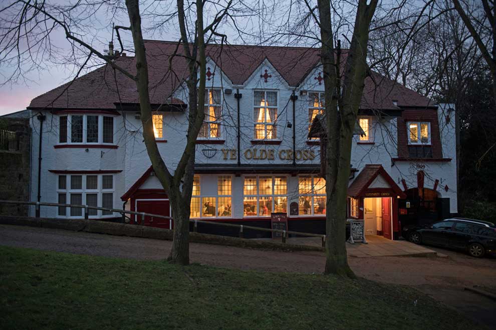 God save the pub: Britons rally to rescue local taproom | Phnom Penh Post